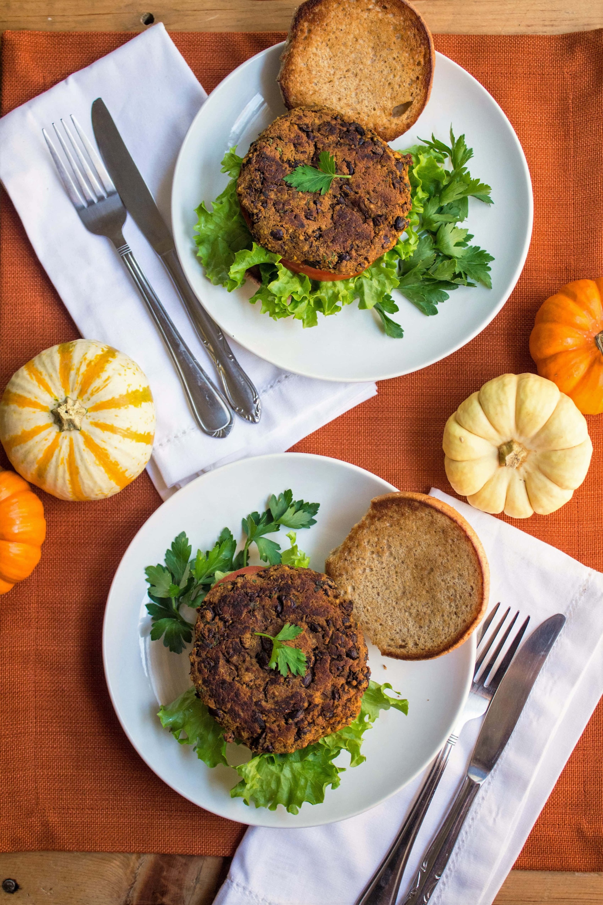 Black Bean Vegan Burgers with Pumpkin - fANNEtastic food