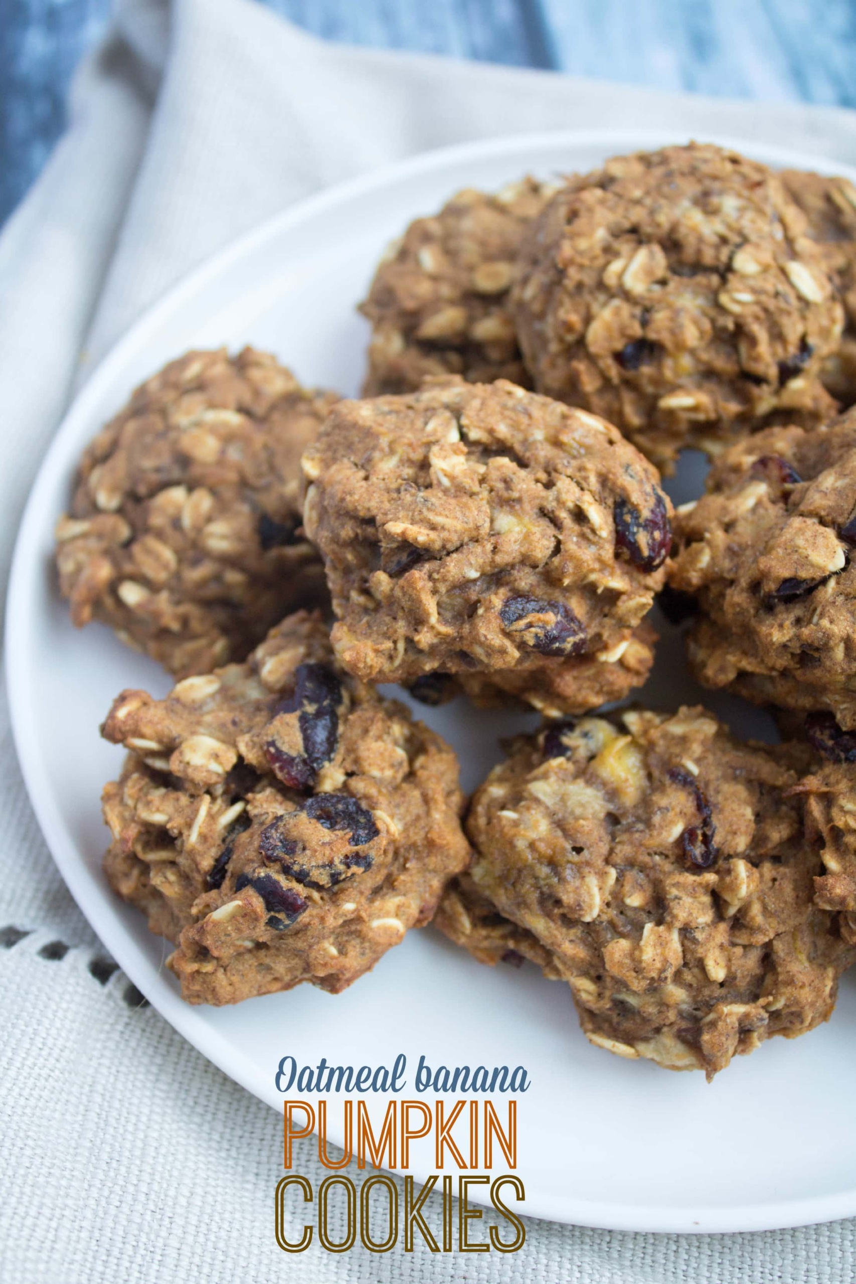 Healthy Pumpkin Oatmeal Cookies with Banana (Vegan) - fANNEtastic food