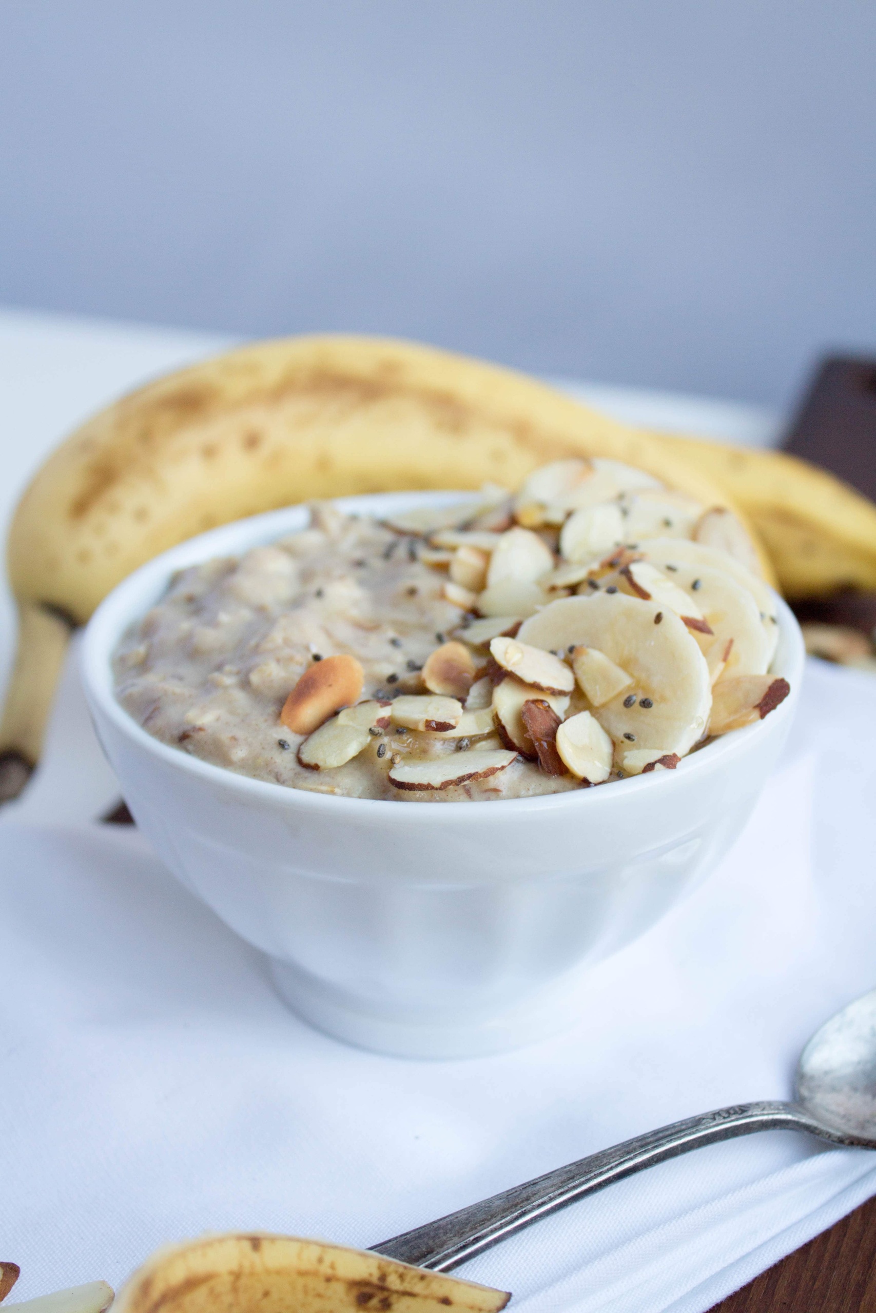 High Protein Oatmeal Recipe (How to Make Stovetop Oatmeal with Eggs)