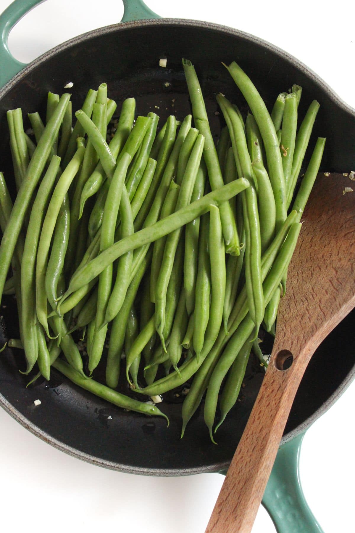 Sauteed String Beans with Garlic & Lemon - fANNEtastic food
