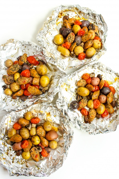 Grilled Sausage, Vegetable & Potato Foil Packets (Easy Meal)