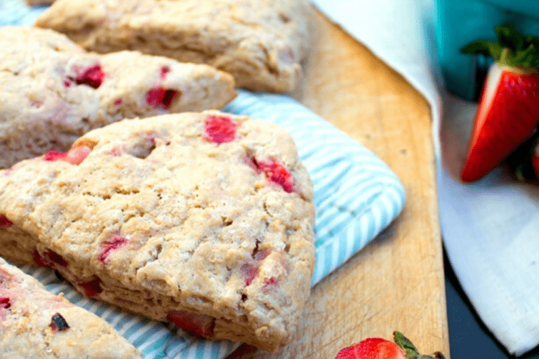 7 Easy Strawberry Breakfast Recipes - fANNEtastic food