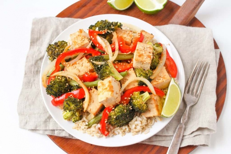 28 Dairy Free Dinner Ideas (Soups, Stir Fries, Sheet Pan Meals & More!)