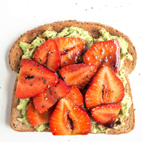 Avocado Strawberry Toast with Balsamic Glaze - fANNEtastic food