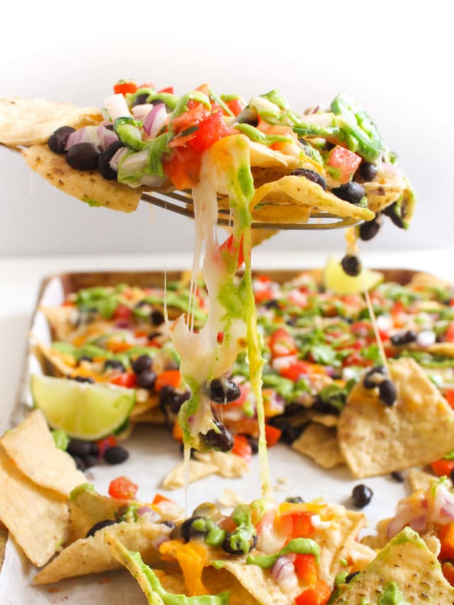 Loaded Sheet Pan Nachos (Football Appetizer) - fANNEtastic food