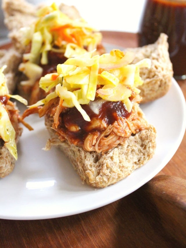 12 Easy Football Party & Tailgating Appetizers - fANNEtastic food