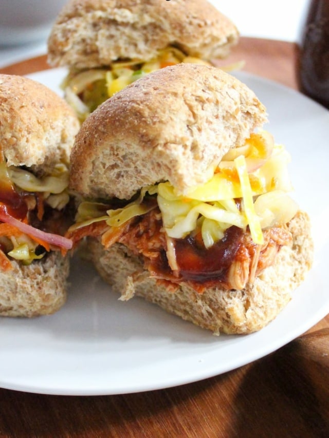 BBQ Chicken Mini Sandwiches for Parties - fANNEtastic food