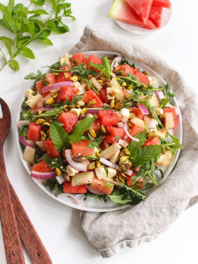 Watermelon Salad Recipe with Feta (Quick & Summery) - fANNEtastic food