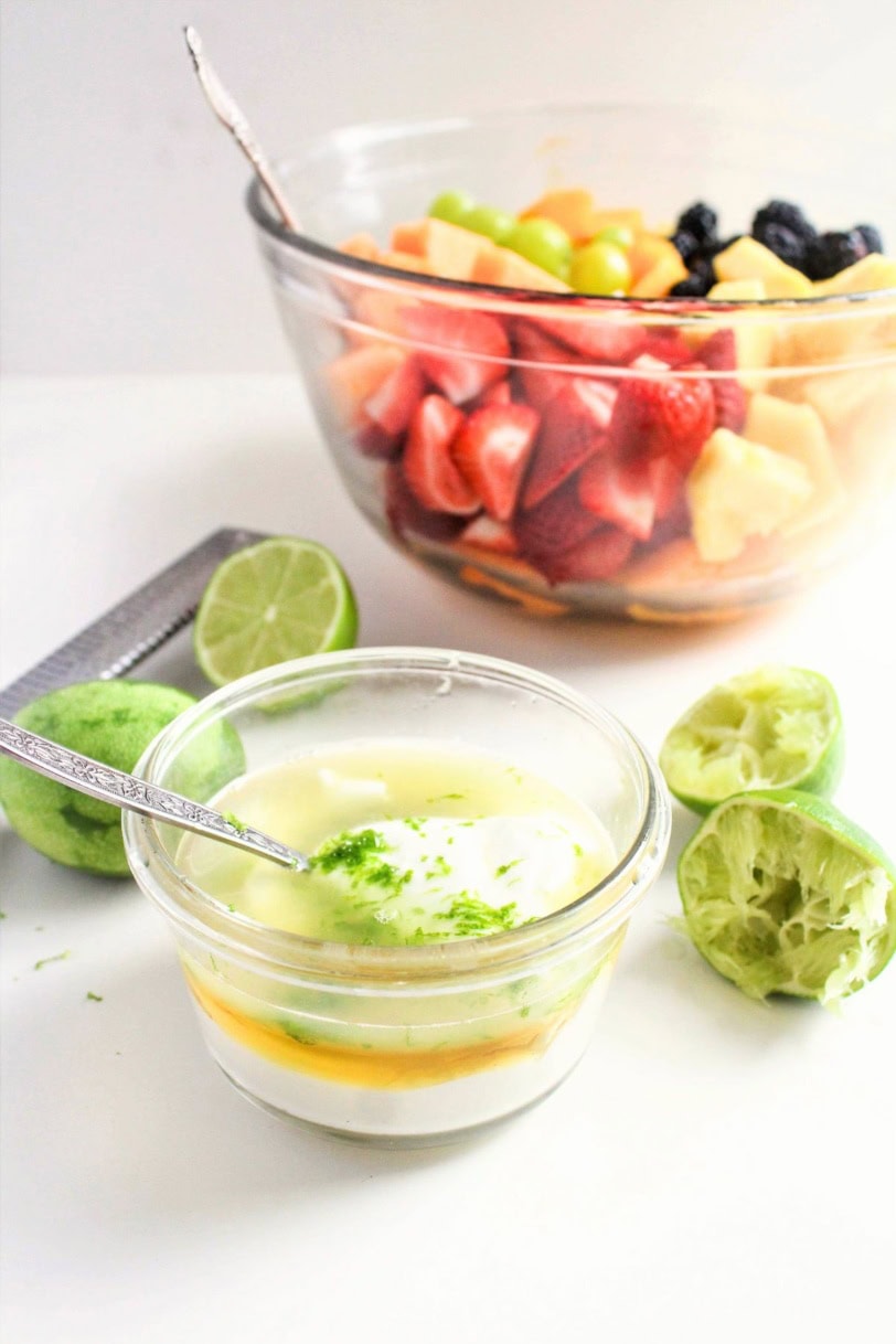 Creamy Honey Lime Dressing with Greek Yogurt (3 Ingredients ...